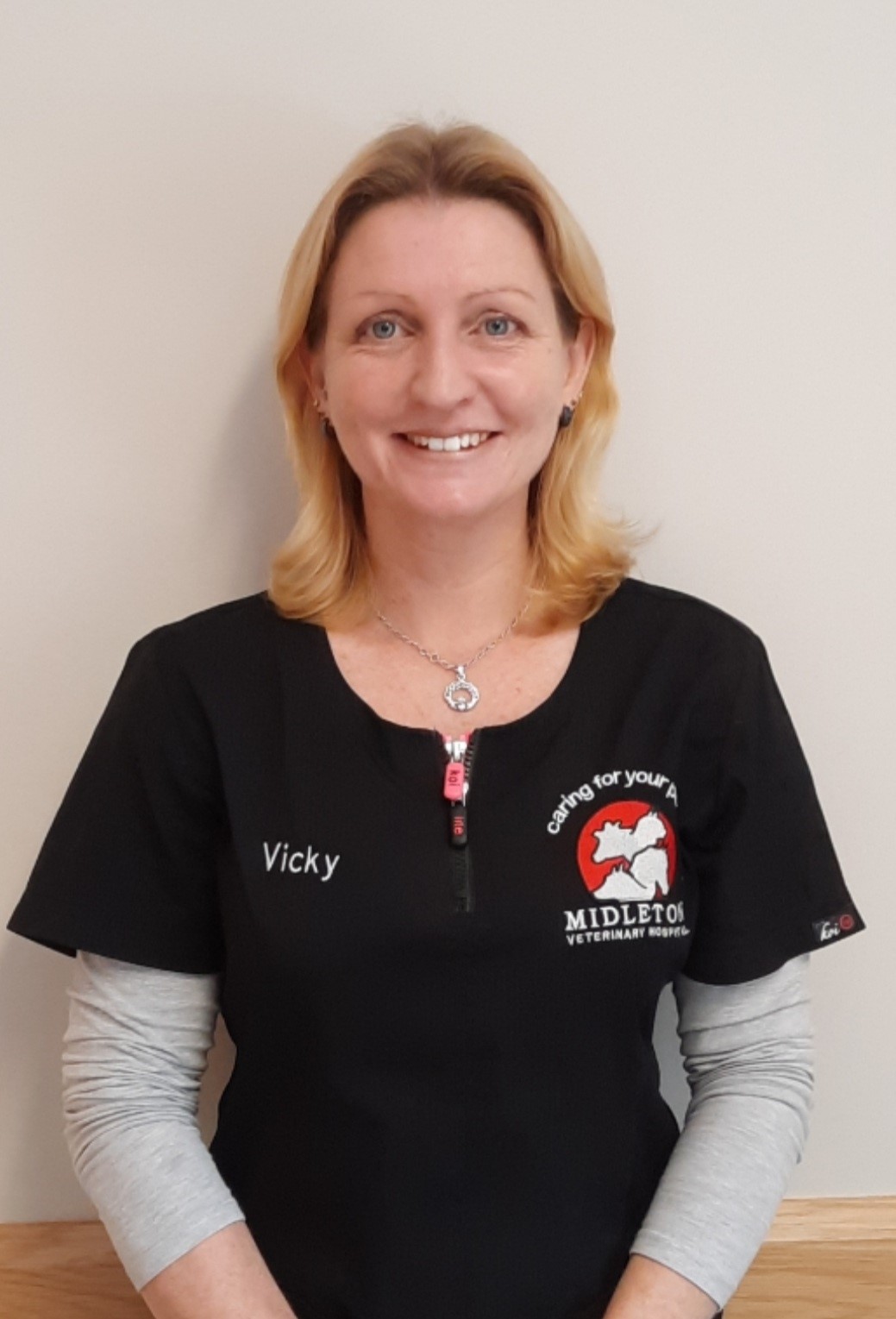 Midleton Vets – Our team